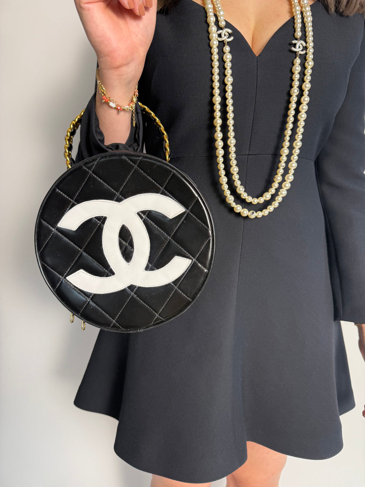 The Ultimate Chanel Wallet on Chain Guide: Best Colors for Summer 2025 ...