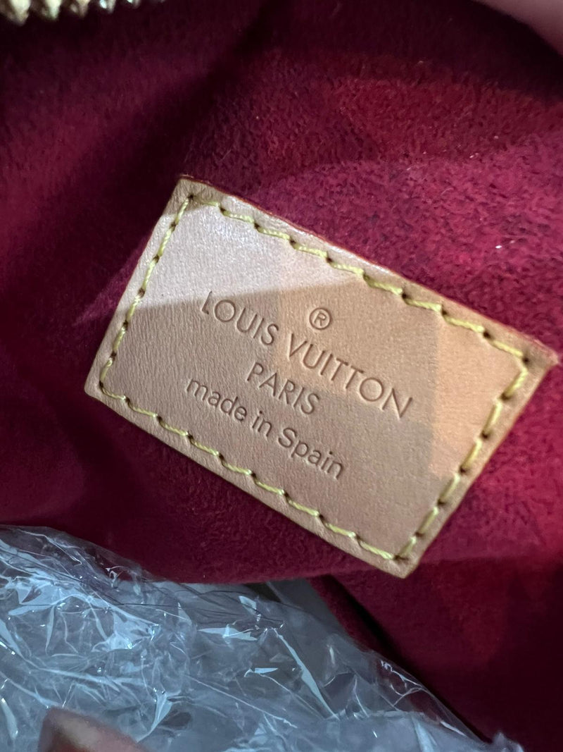 Louis Vuitton Takashi Murakami Monogram Courtney GM - Limited Edition ...